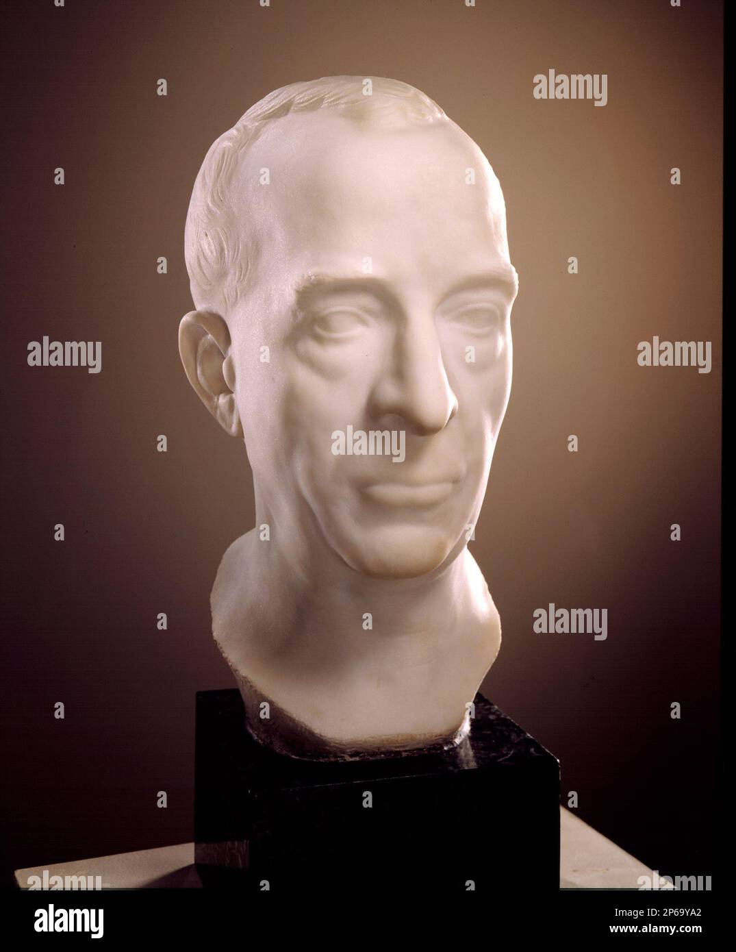 Elie nadelman hi-res stock photography and images - Alamy