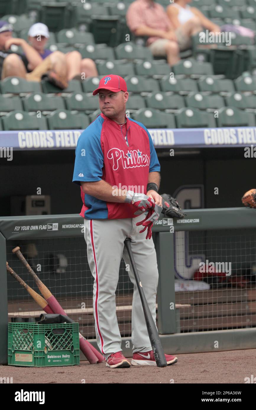 Philadelphia Phillies first baseman Ty Wigginton (24) prepares for the ...