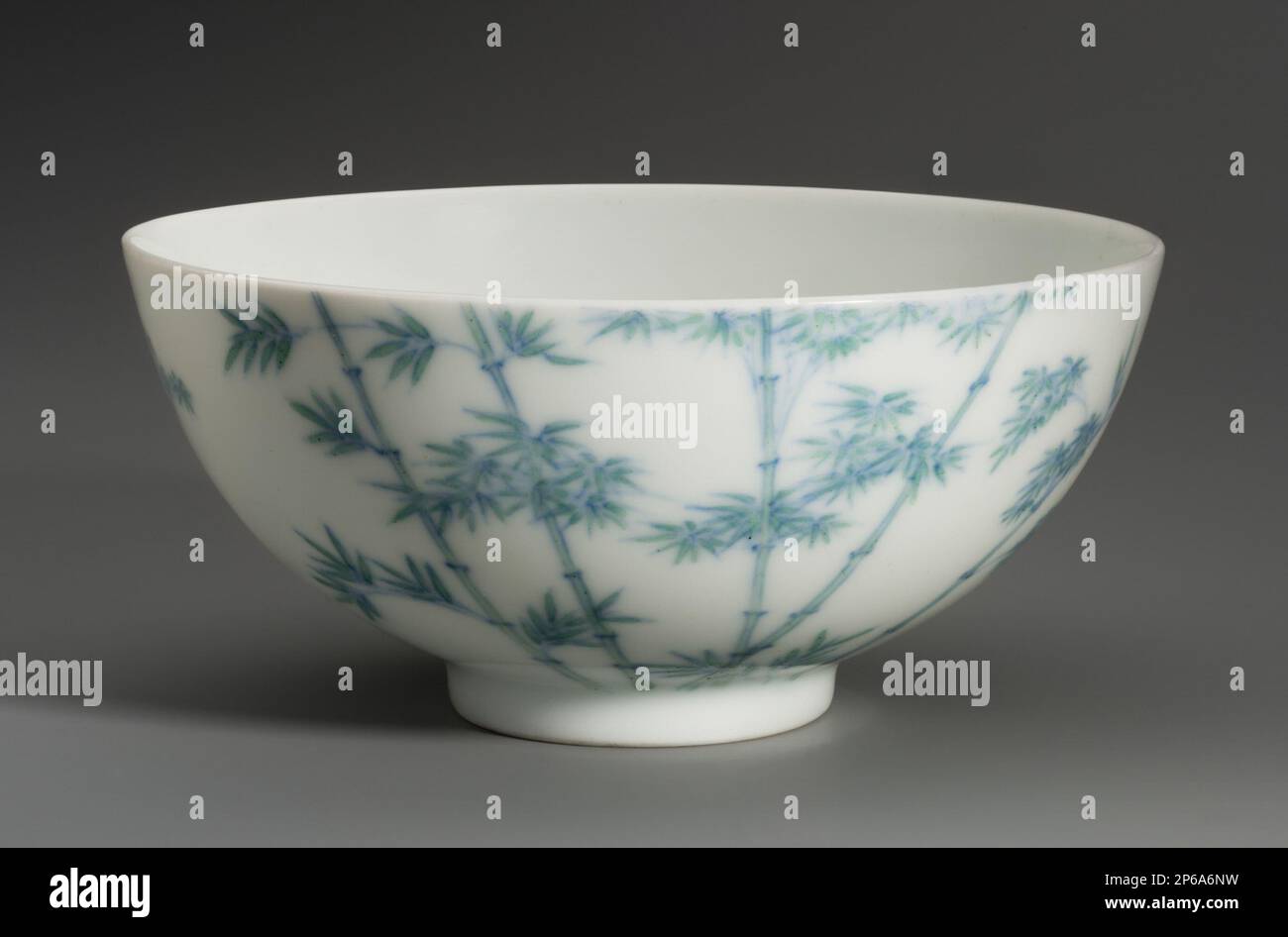 Chueh-chi-Yung-Cheng, Cup, 1723–35, hard-paste porcelain Stock Photo ...