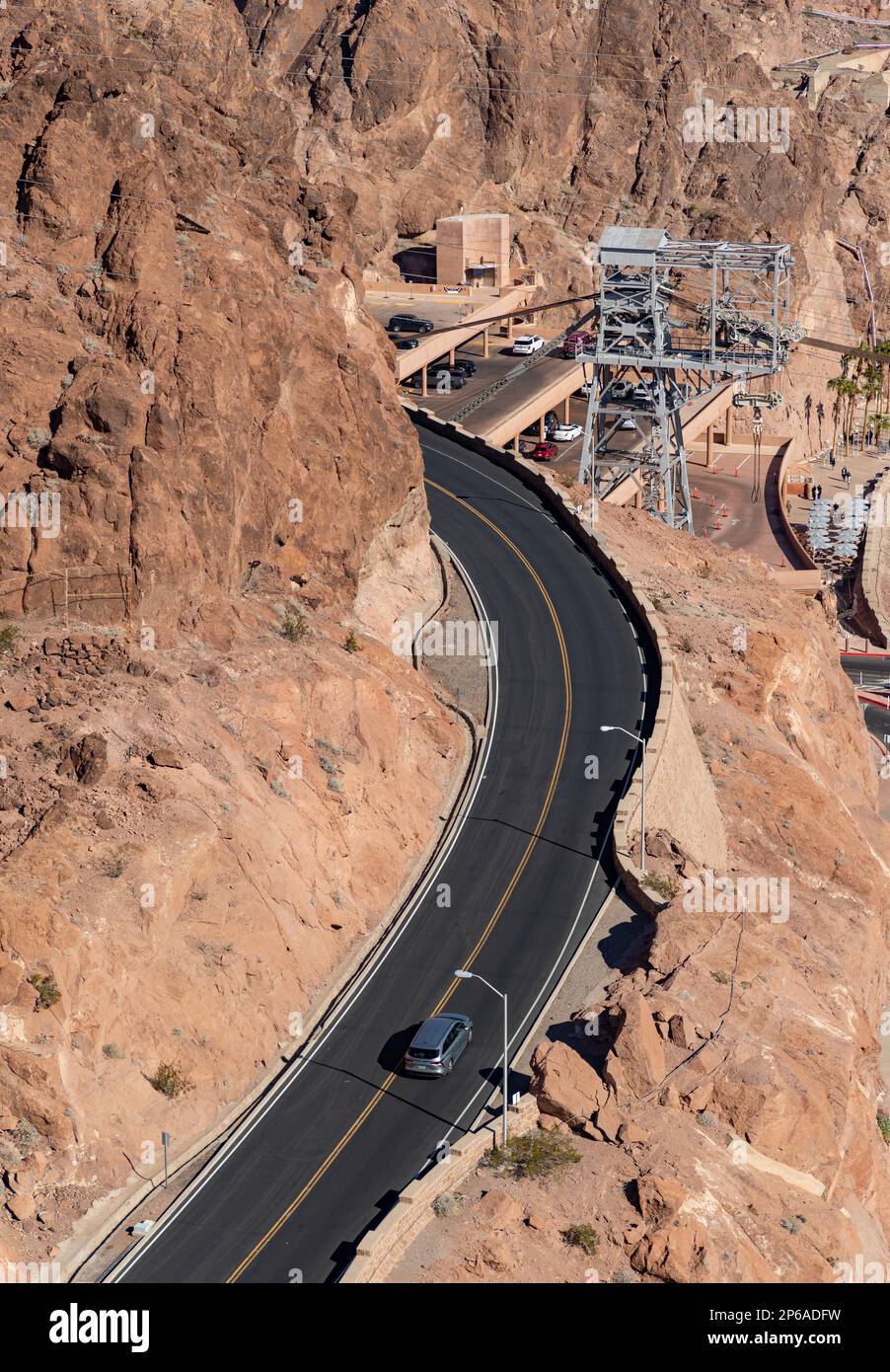 A picture of the road leading up to the Hoover Dam Stock Photo - Alamy