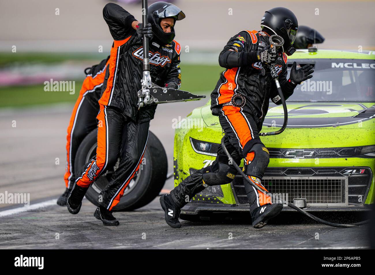 B j mcleod hi-res stock photography and images - Alamy