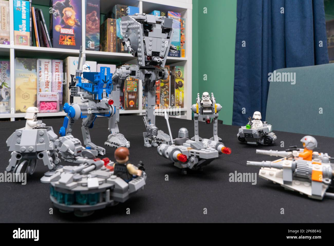 The rebel alliance, the Mandalorian and Grogu confront an AT-ST combat ...