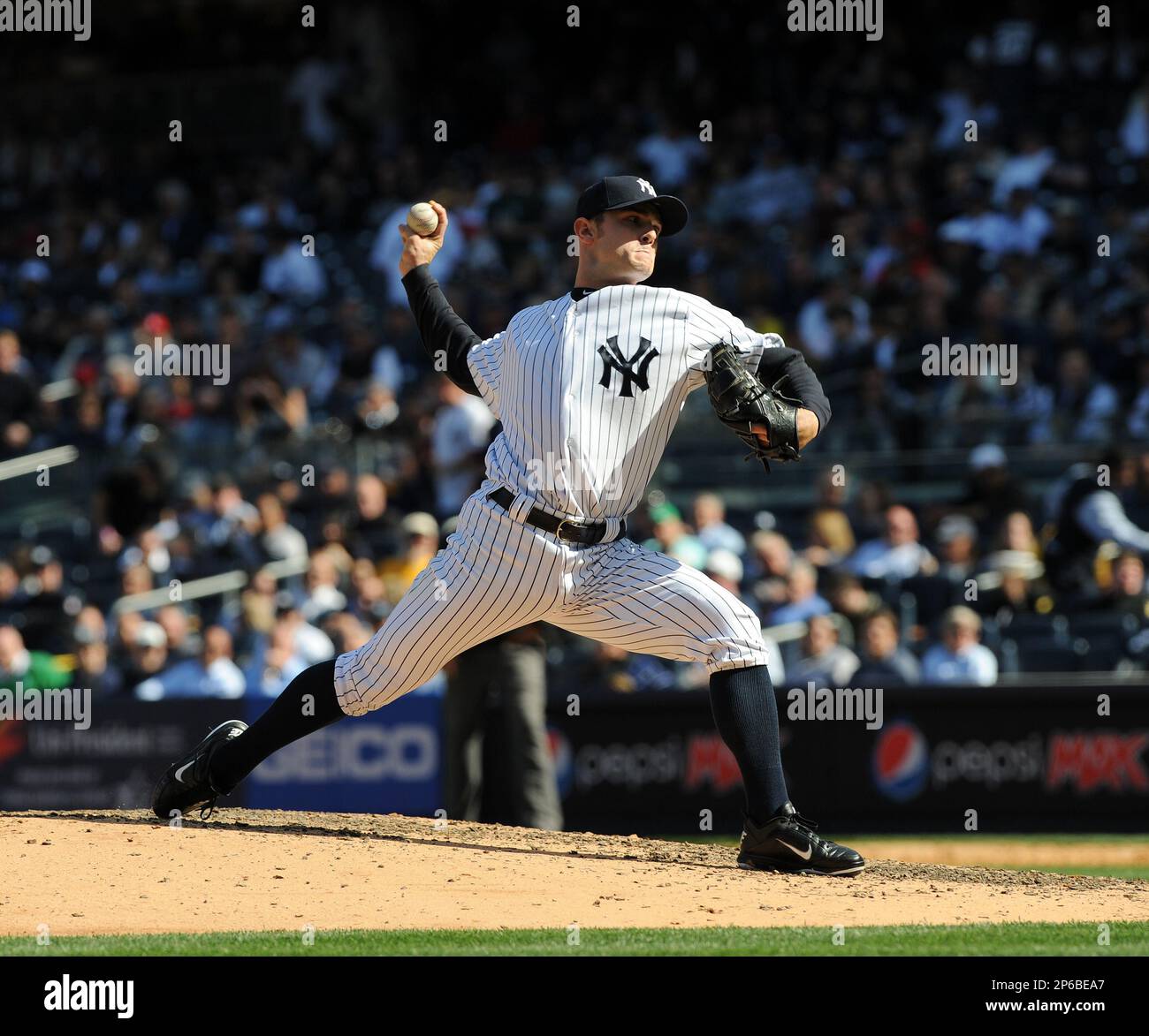 New York Yankees pitcher David Robertson (30) during Opening Day game ...