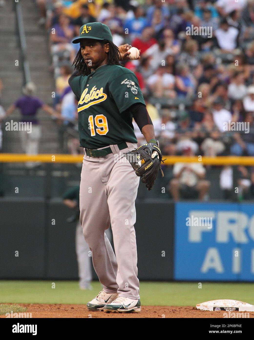 Oakland Athletics second baseman Jemile Weeks (19) prepares for the ...