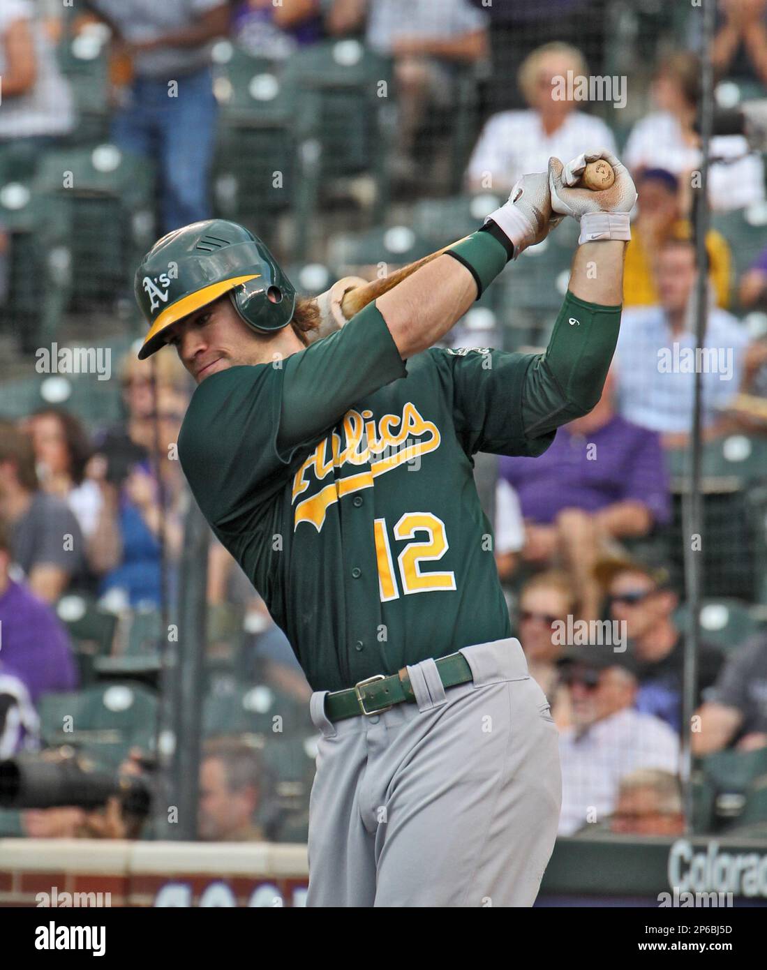 Oakland Athletics right fielder Collin Cowgill (12) prepares for the ...