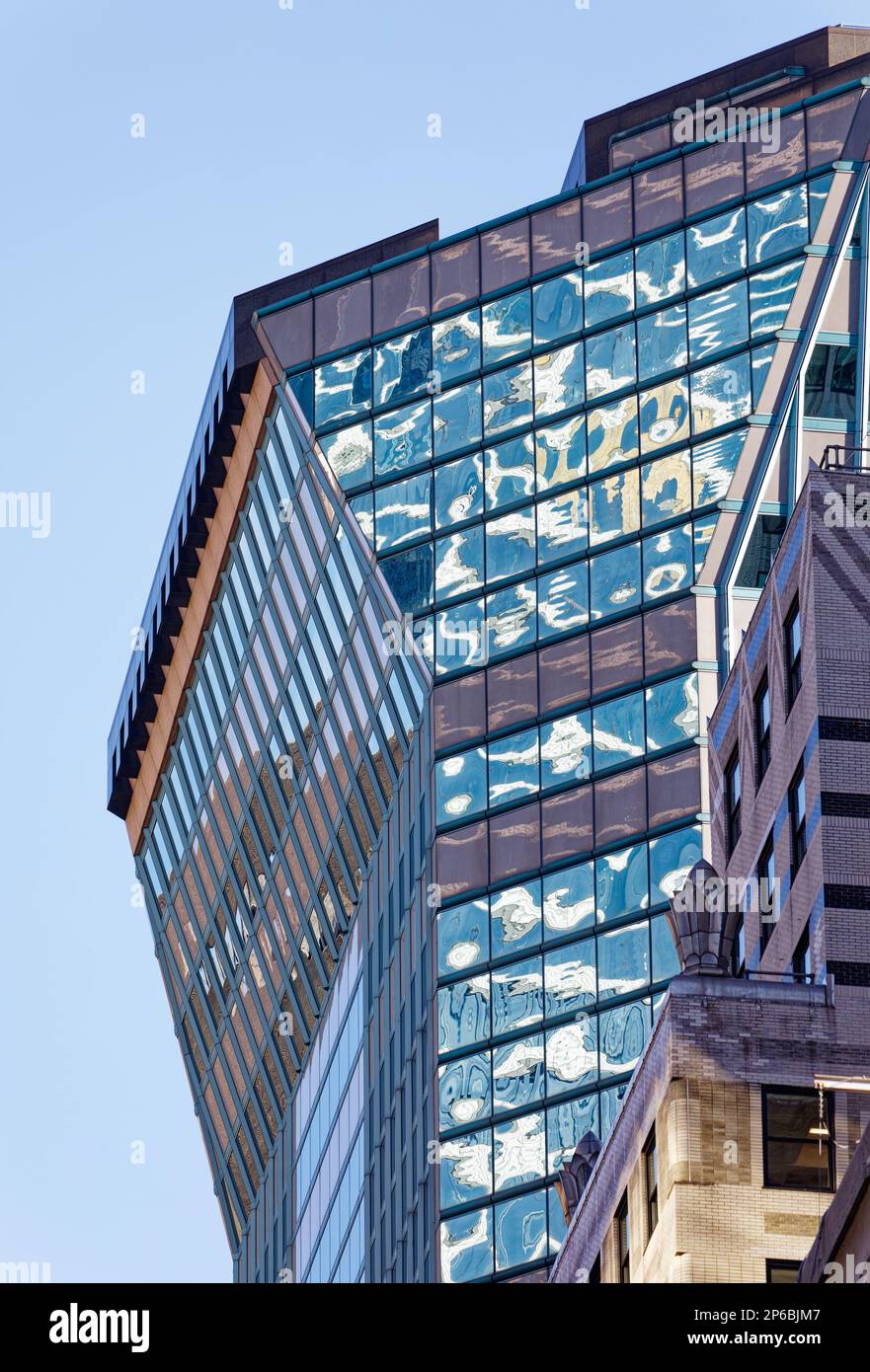 A flared top and tinted glass give 425 Lexington Avenue the unique form ...