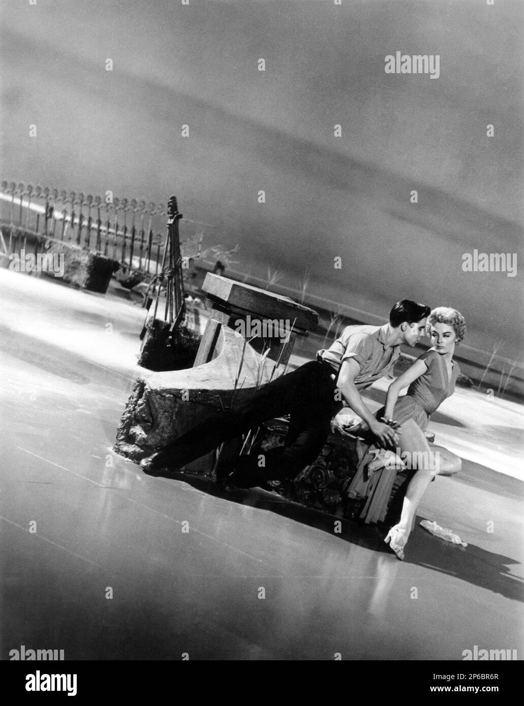 1956 , USA : The dancer JACQUES D'AMBOISE ( born 28 July 1934 Dedham ...