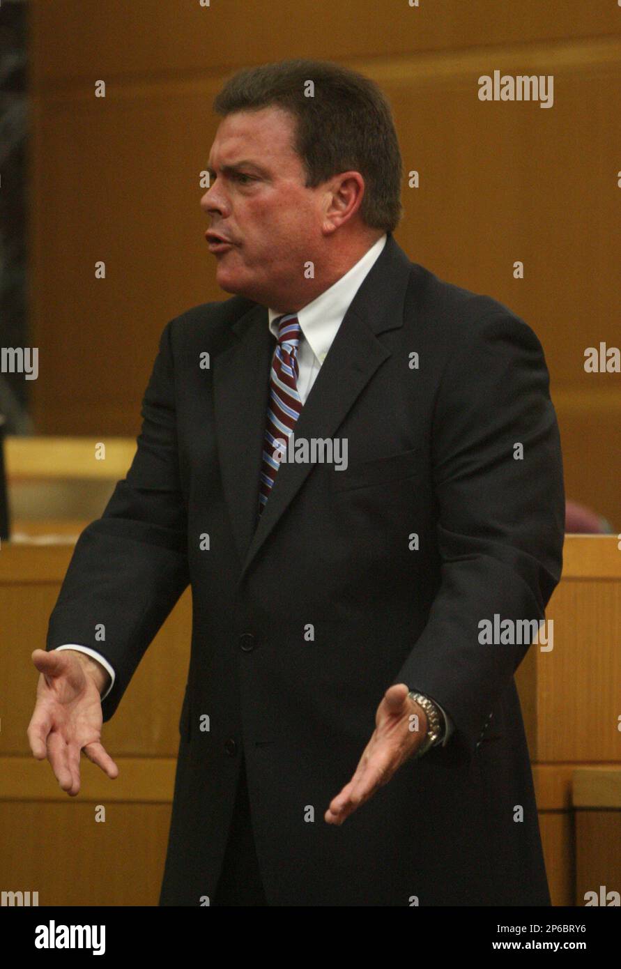 Assistant state attorney Fred Schaub makes his opening statement at the ...