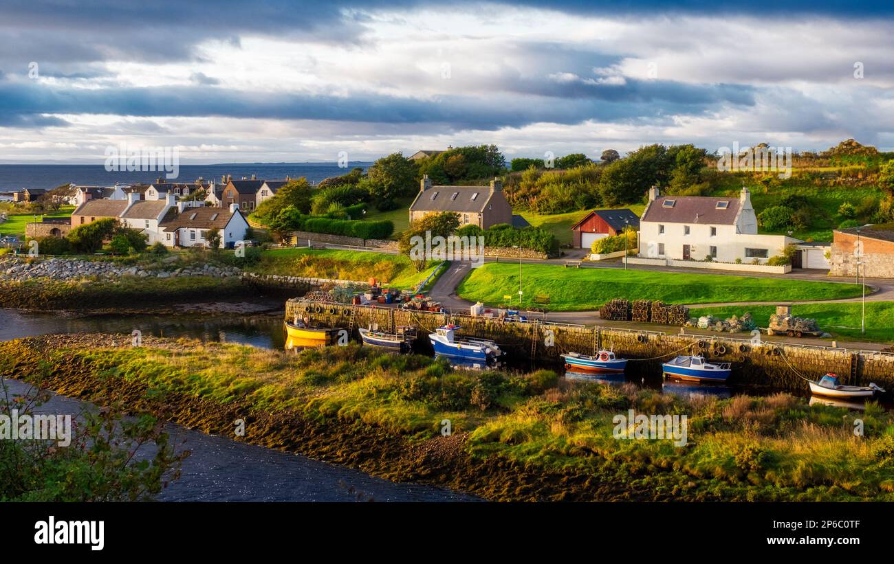 Brora harbour scotland hi-res stock photography and images - Alamy