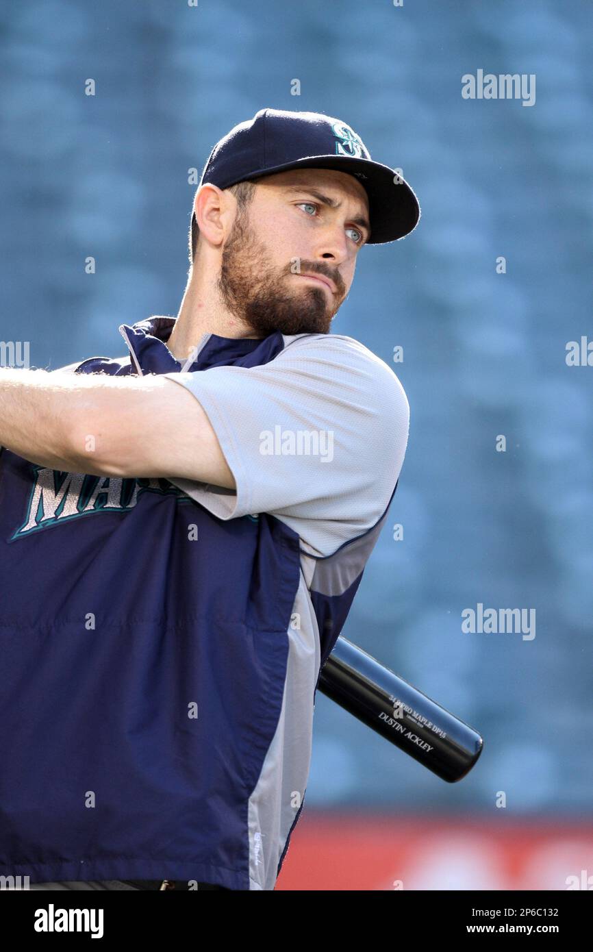Dustin Ackley #13 of the Seattle Mariners before a game against the Los ...