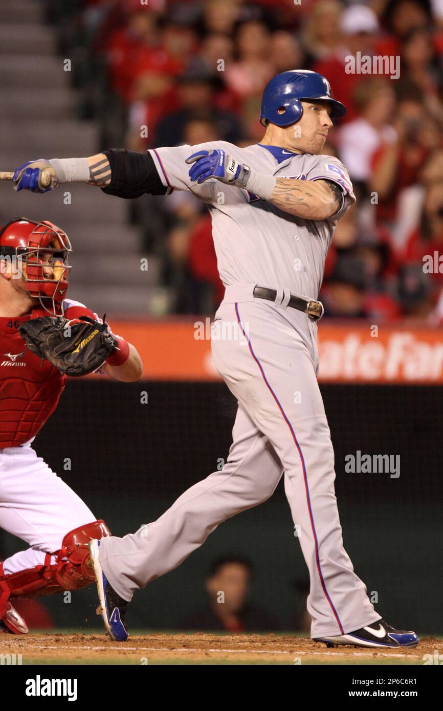 Josh Hamilton #32 of the Texas Rangers bats against the Los Angeles ...