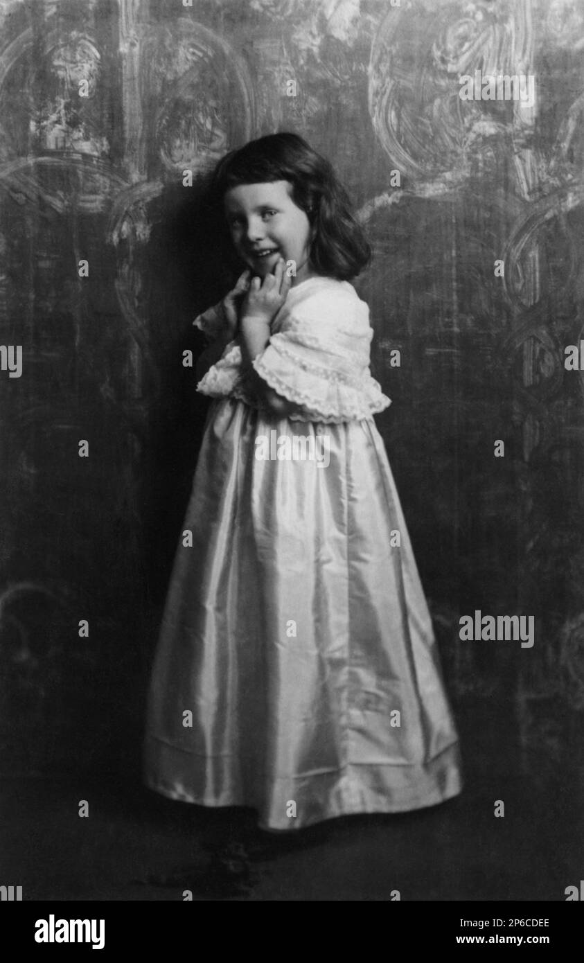 1914 ca. , Milan , ITALY : The little IDA BORLETTI dell'Acqua ( born in ...