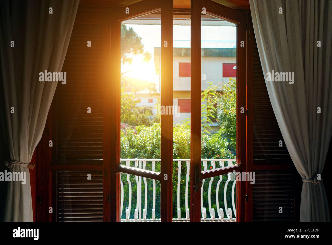 Open door view to countryside hi-res stock photography and images - Alamy