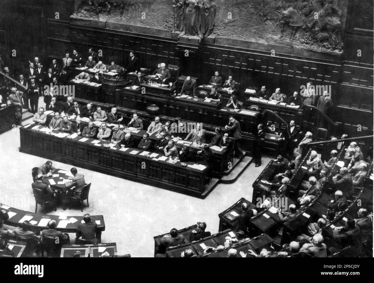 1947 , 25 june , ROME , ITALY : The italian ASSEMBLEA COSTITUENTE ...