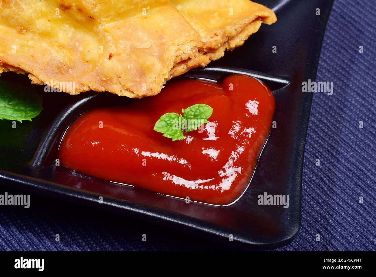 Close up tomato ketchup in plate Stock Photo - Alamy