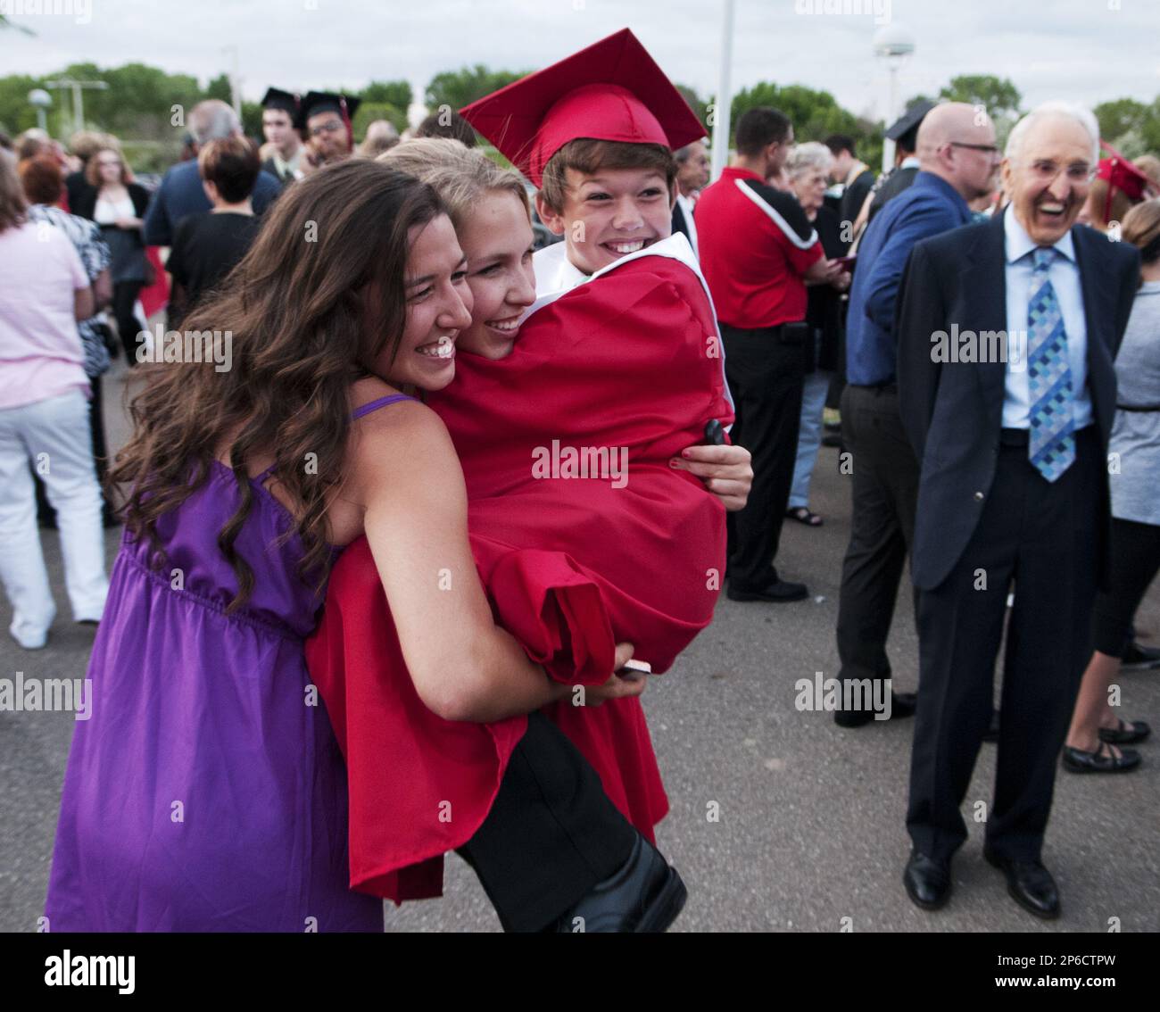 Grand Blanc High School seniors Hailey Fisher, left, and Lexi Miller ...