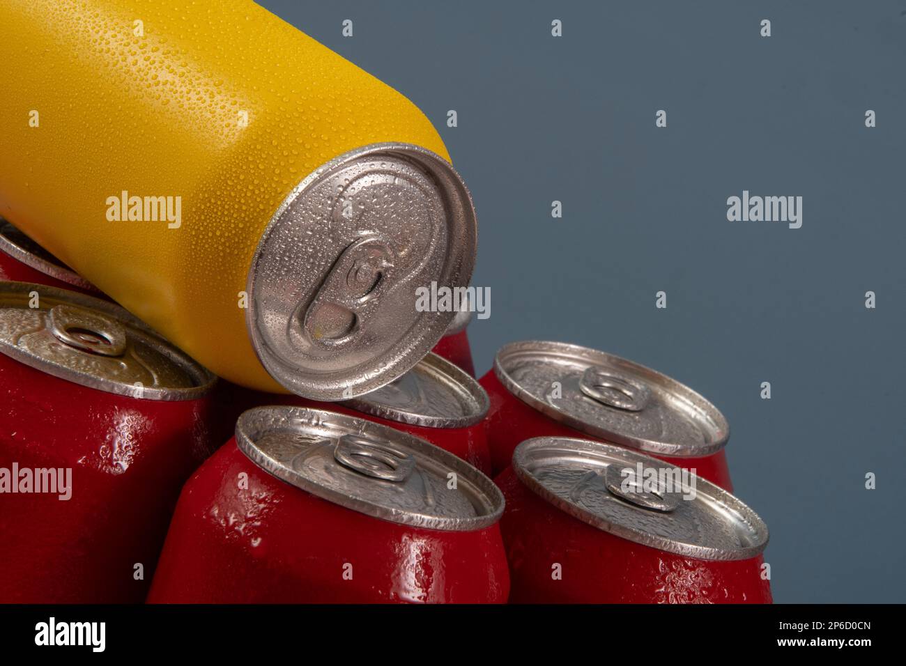 Group of aluminum soda cans, chilled, frozen and with water drops Stock ...