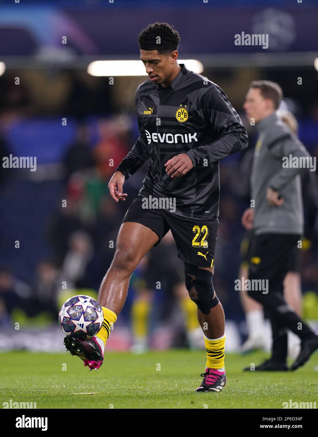 Borussia Dortmund's Jude Bellingham warms up prior to UEFA Champions ...