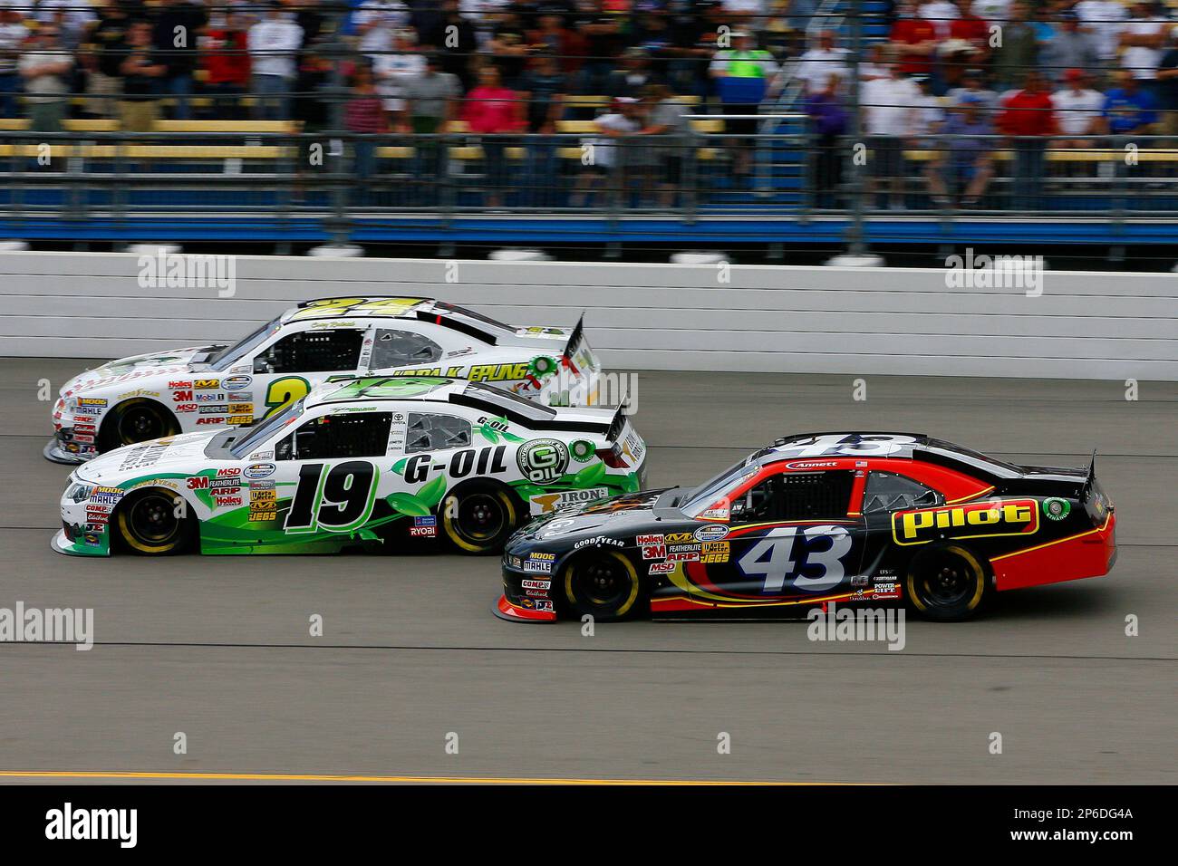 Tayler Malsam (19), Casey Roderick (24) and Michael Annett (43) during ...