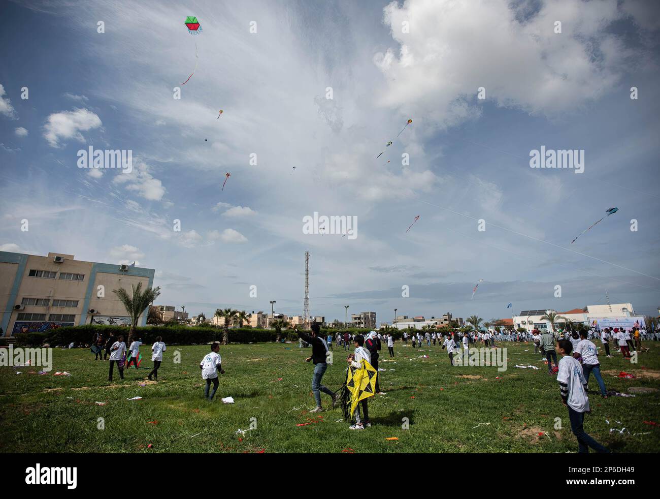 Palestinian children fly kites in Khan Yunis, to commemorate the ...