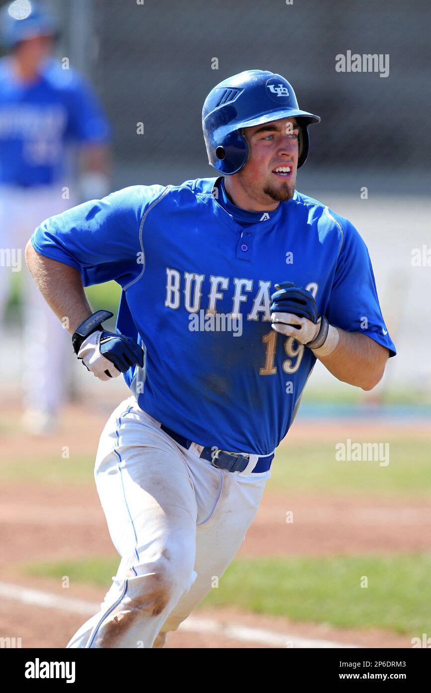 Buffalo Bulls catcher Tom Murphy #19 during a game against the Bowling ...