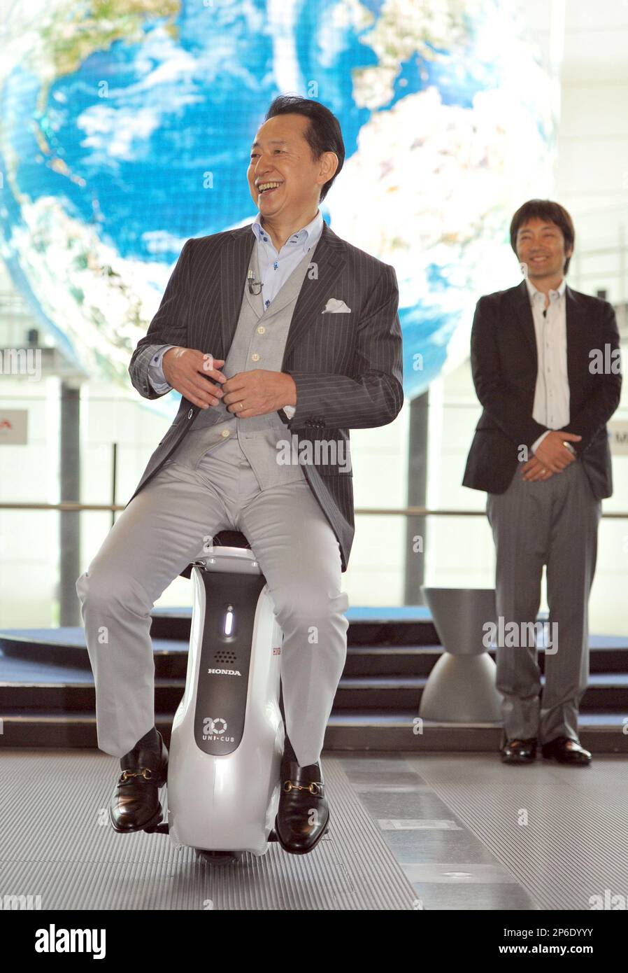 Japanese astronaut Mamoru Mohri (L) , director of the National Museum ...