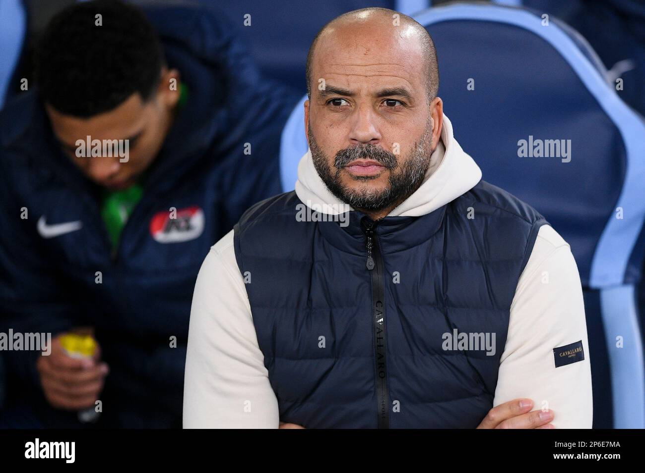 Jubelt mit seiner mannschaft nach dem treffer zum 2 hi-res stock ...