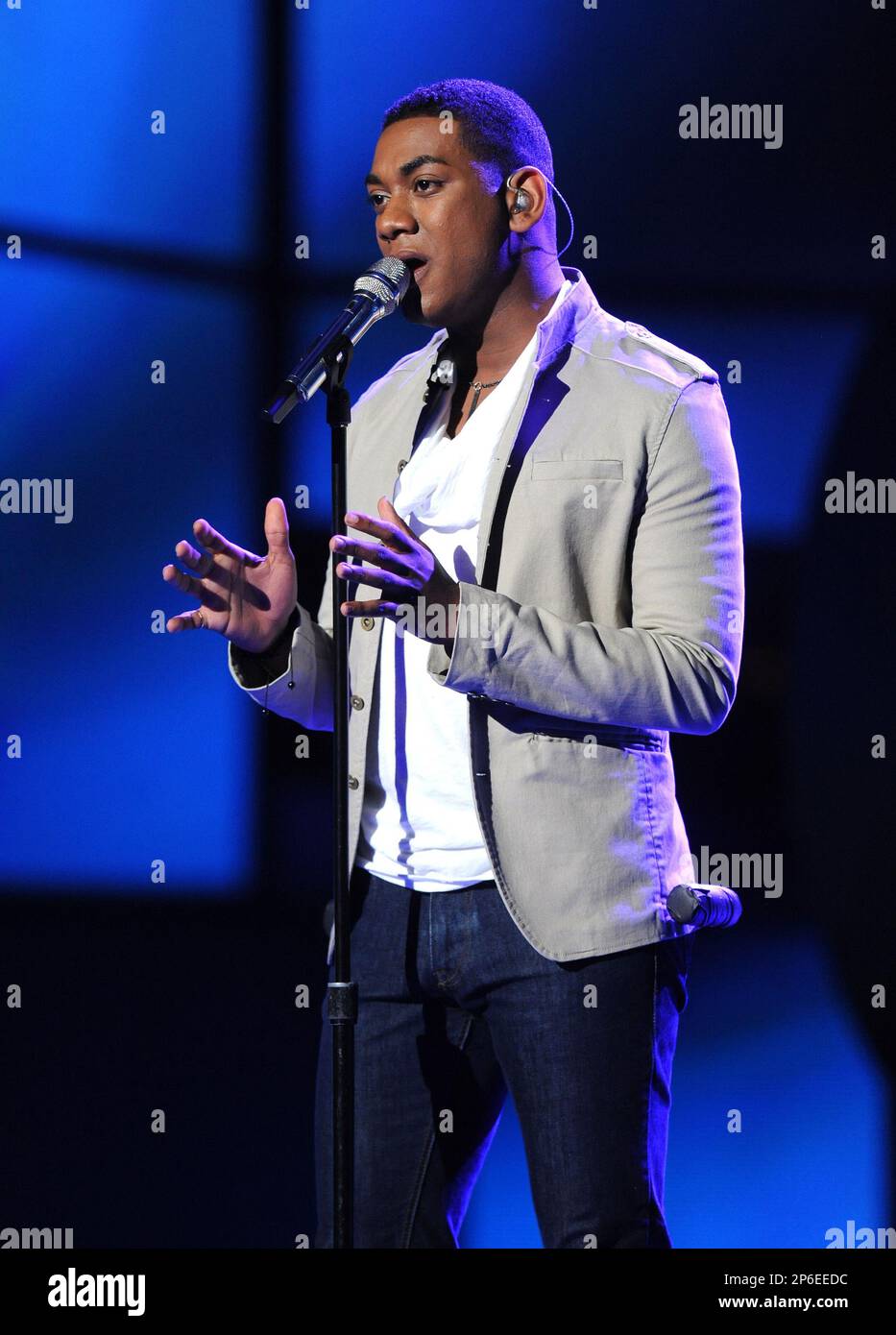HOLLYWOOD, CA - MAY 9: Contestant Joshua Ledet performs onstage at FOX ...