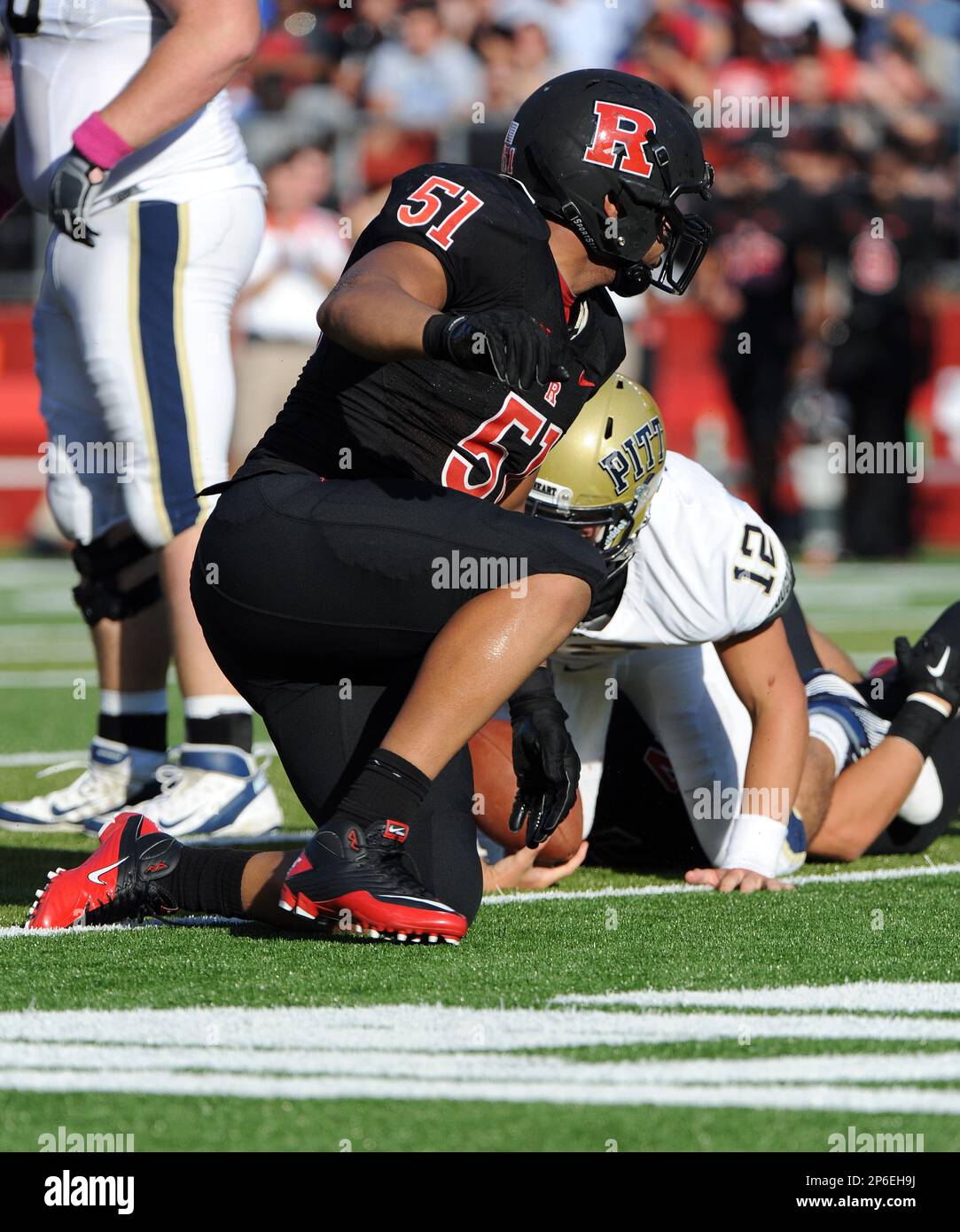 Rutgers University Scarlet Knights defensive end Manny Abreu (51 ...
