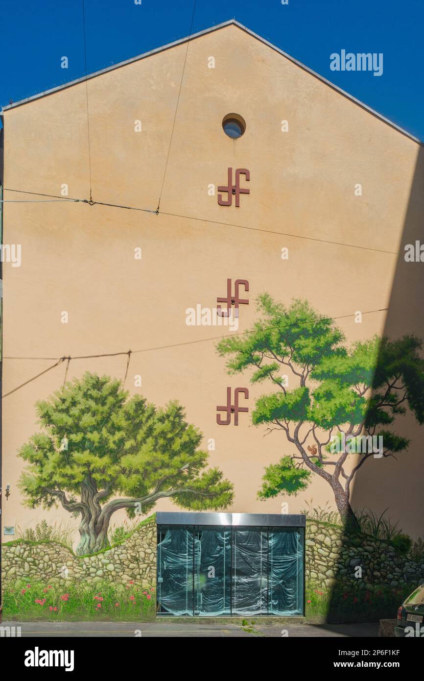 Mural of tree on wall of building, Geneva, Switzerland Stock Photo - Alamy
