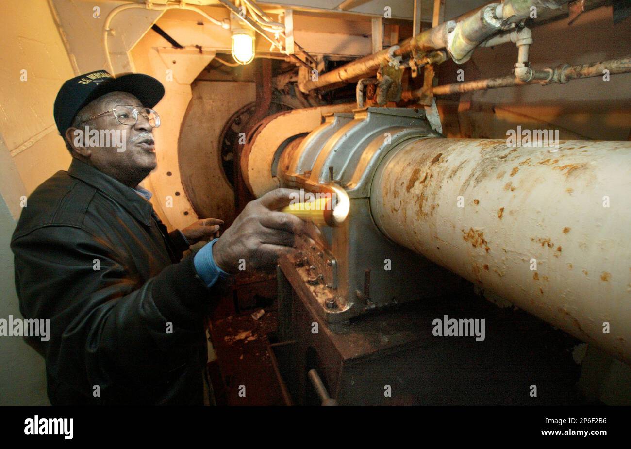 EBJACKSON28B-C-21JAN03-EF-MAC Chief Jackson inside the "Shaft Alley ...