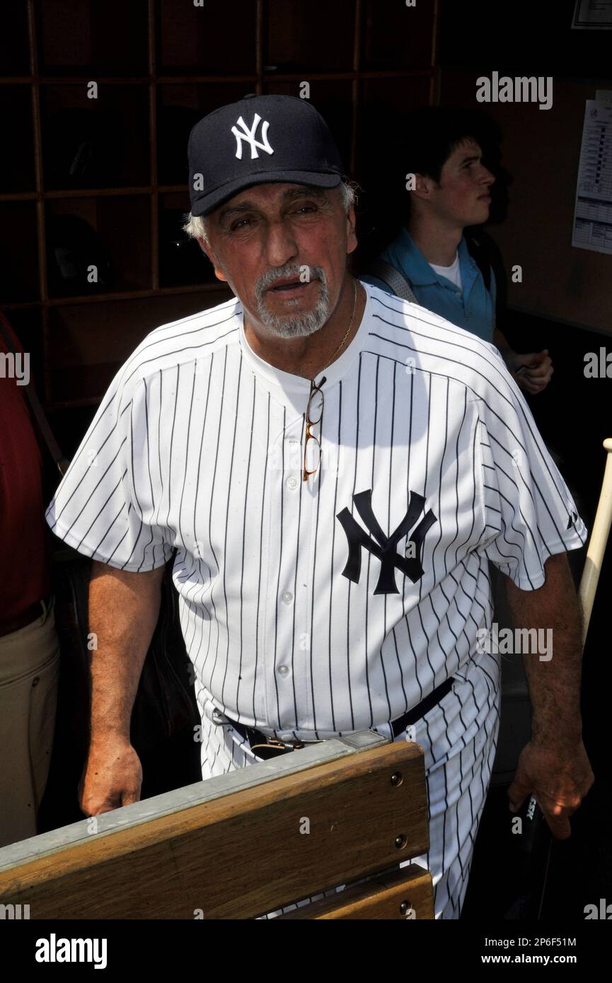 Former New York Yankees stars infielder Joe Pepitone during Old Timers ...