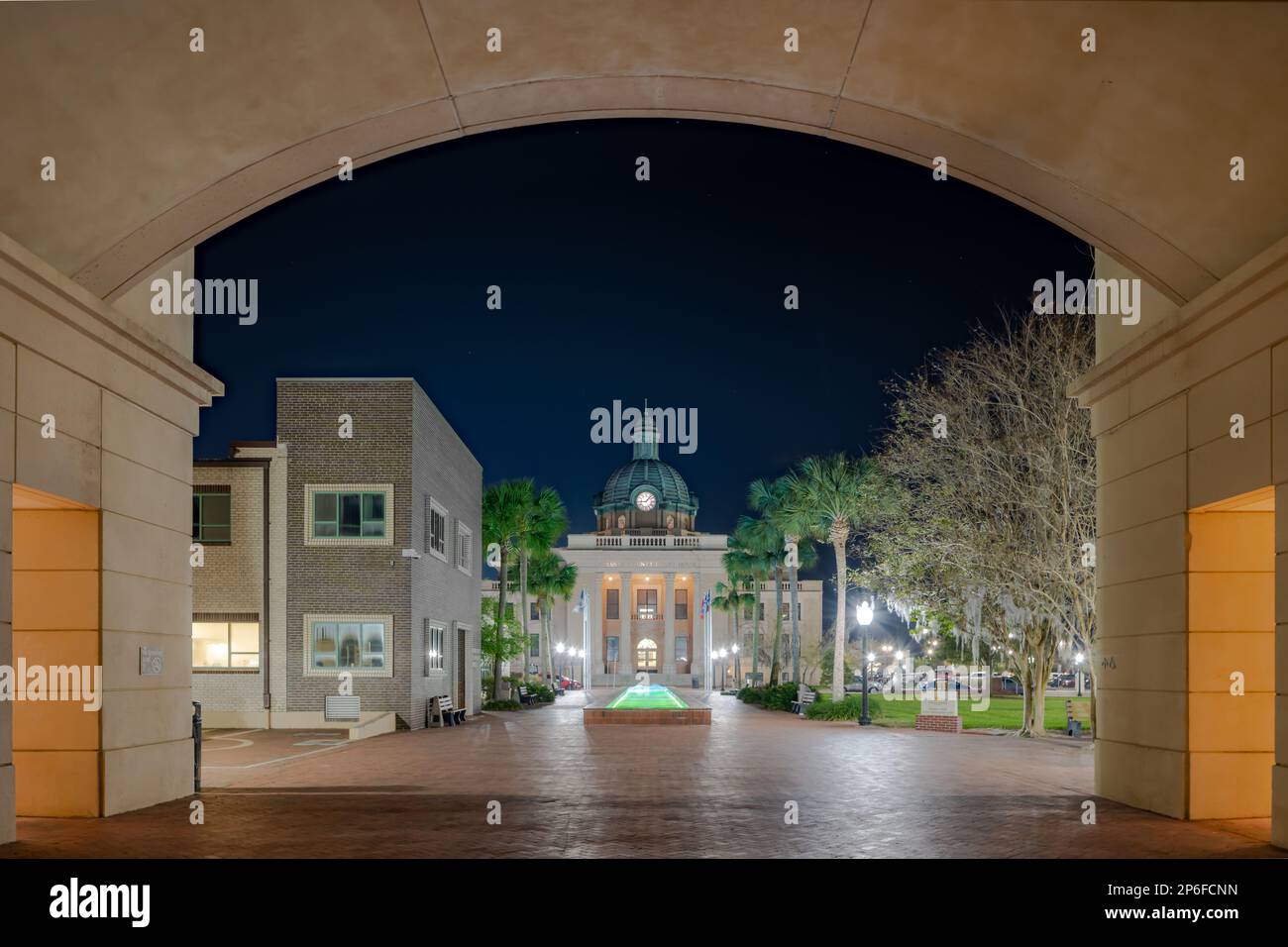 Evening photo of the historic Volusia County Courthouse and fountain ...