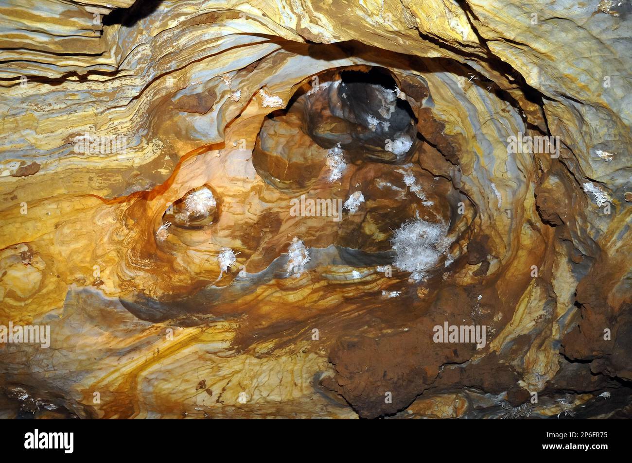 Ochtinská Aragonite Cave, Ochtinská aragonitová jaskyňa, Martonházi ...