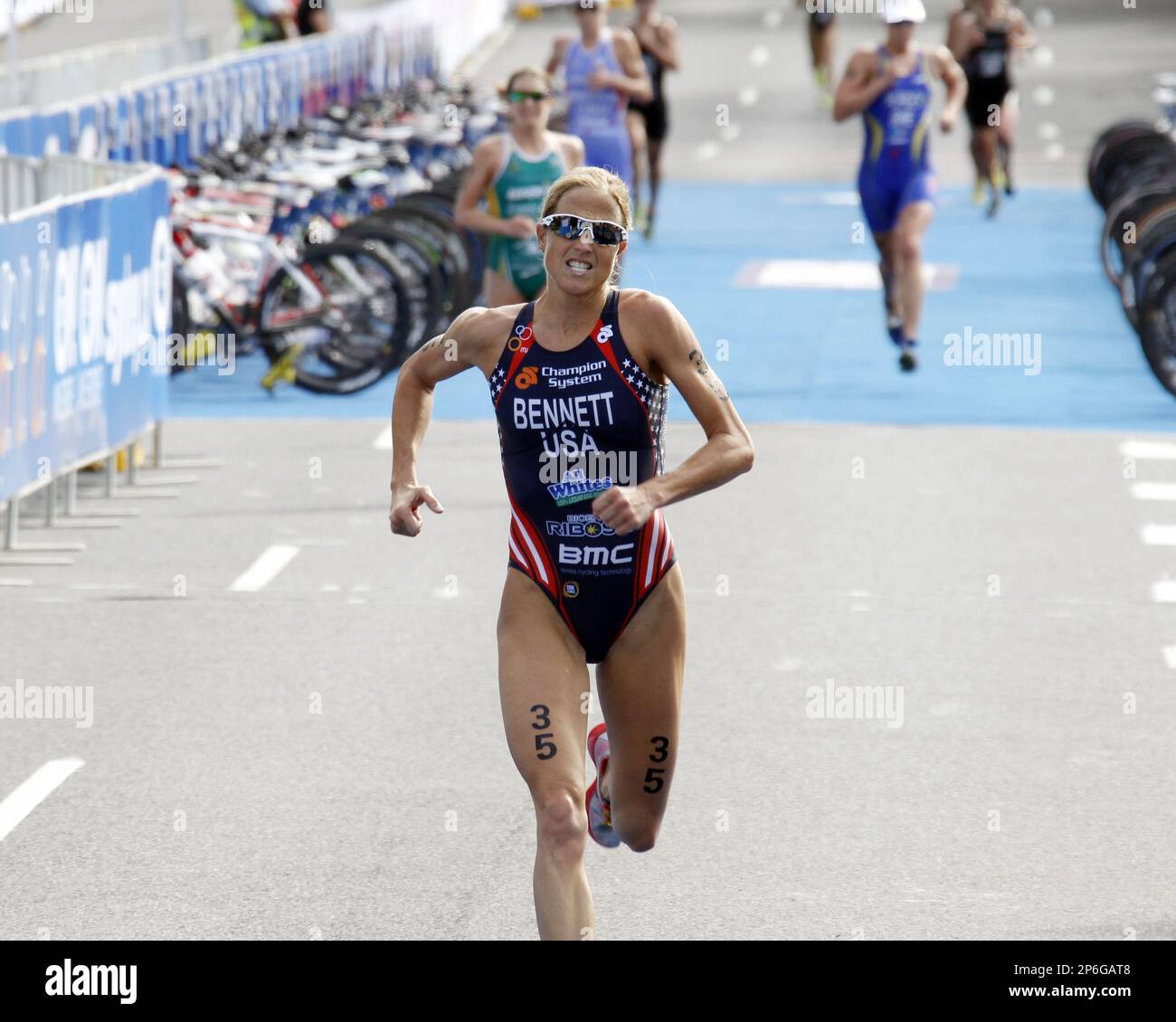Laura Bennett, of Boulder, Colorado, at the Sydney Dextro Energy ITU ...