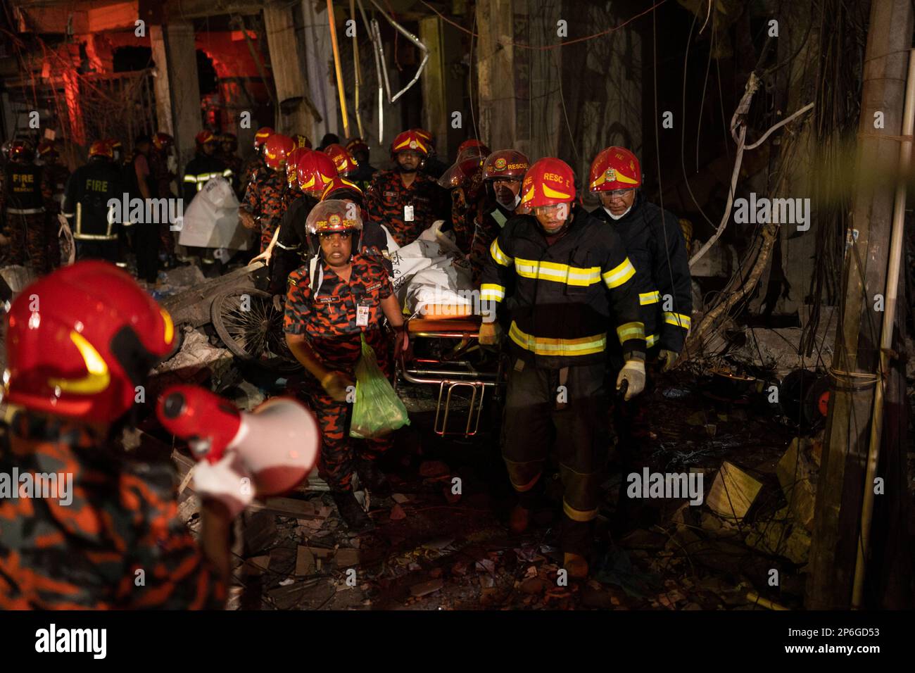 Victim of explosion hi-res stock photography and images - Alamy