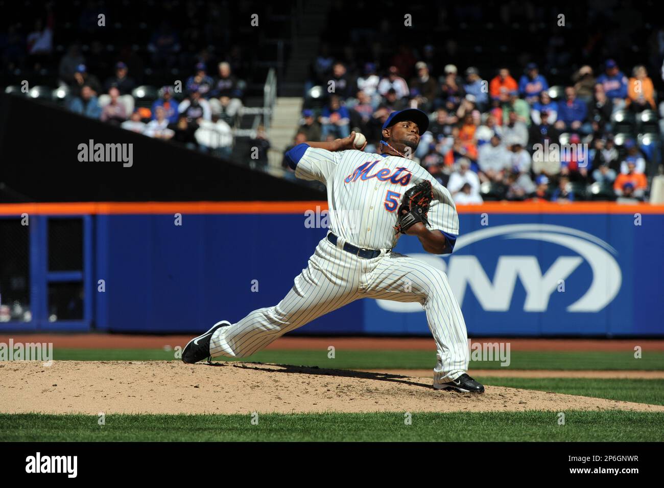New York Mets pitcher Ramon Ramirez (52) during game against the ...