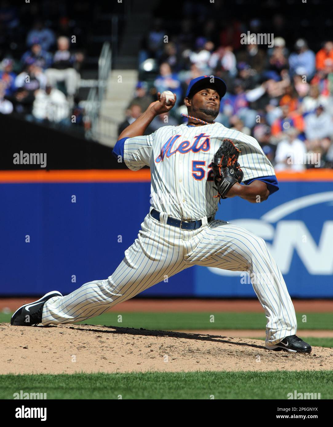 New York Mets pitcher Ramon Ramirez (52) during game against the ...