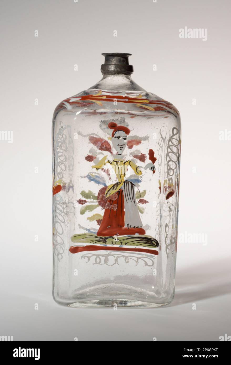 Colorless glass enamel and pewter hi-res stock photography and images ...