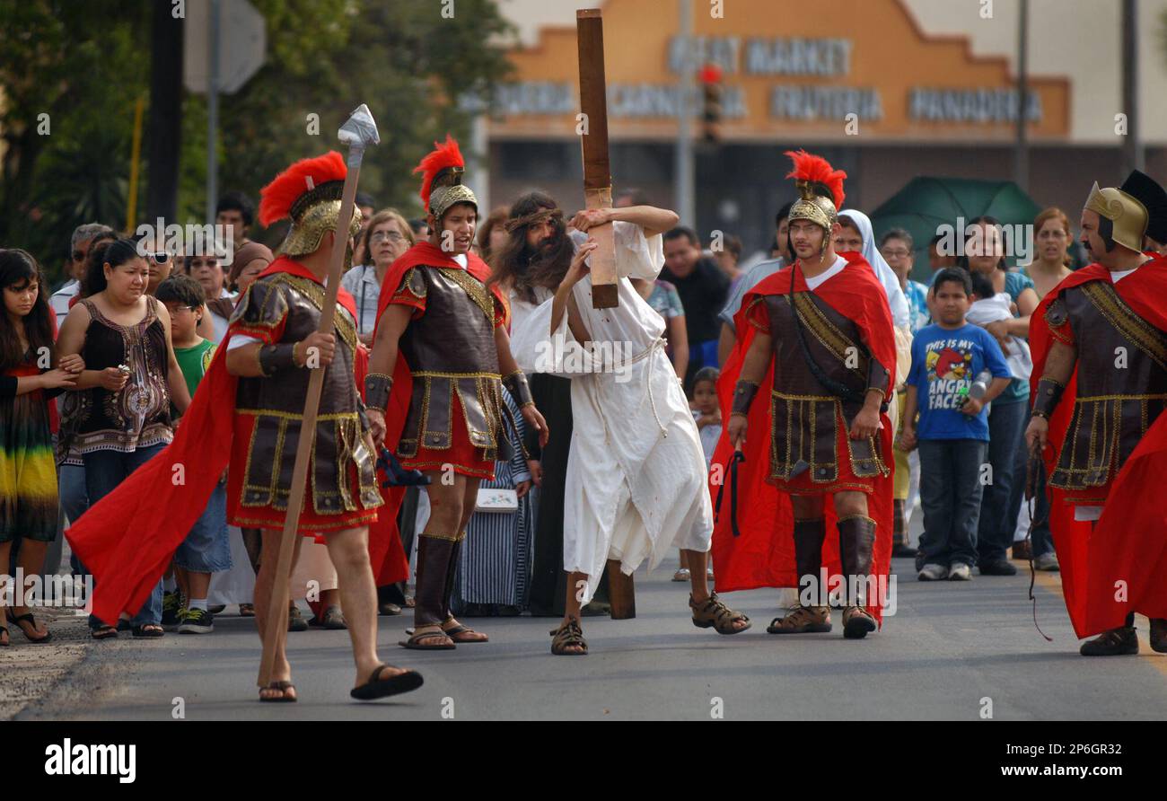 John Forester portrays Jesus Christ during the Stations of the Cross ...