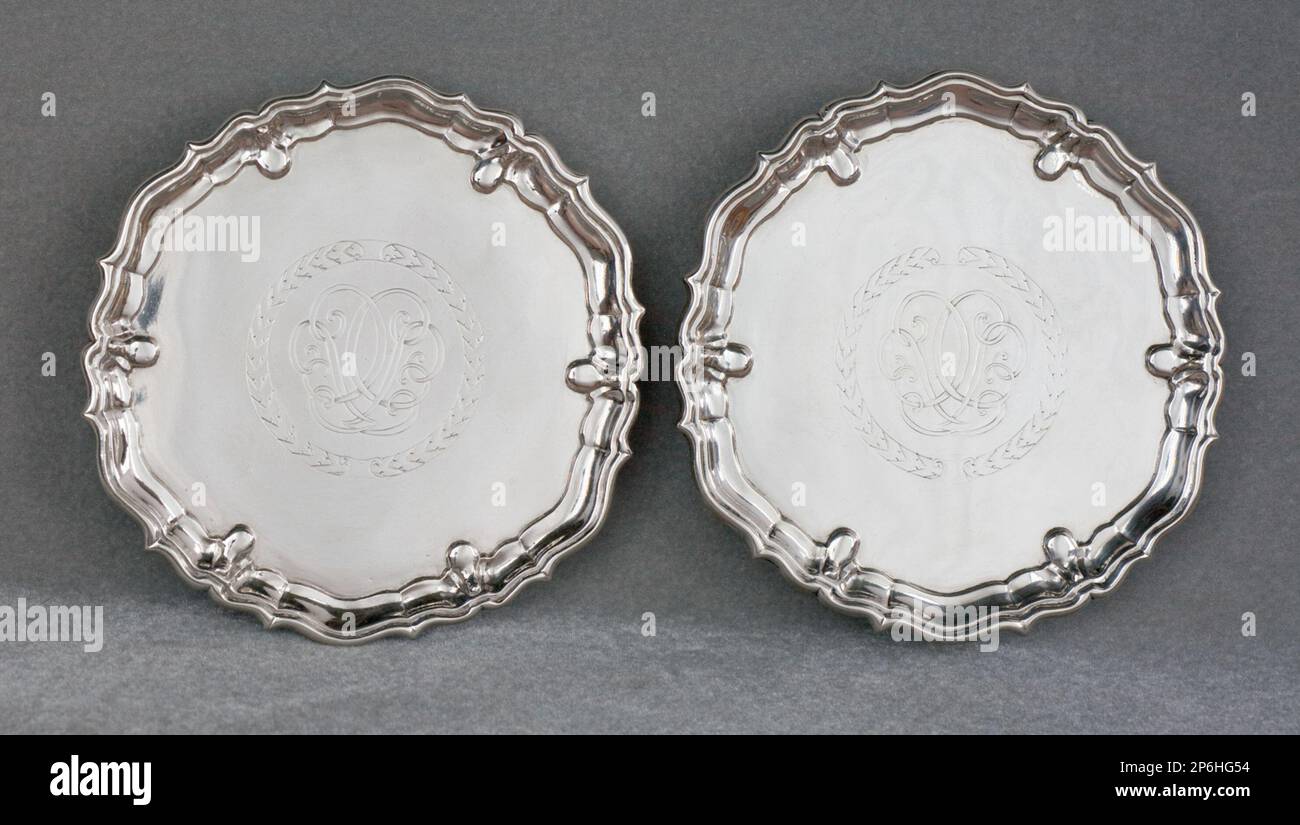 Silver salvers hi-res stock photography and images - Alamy