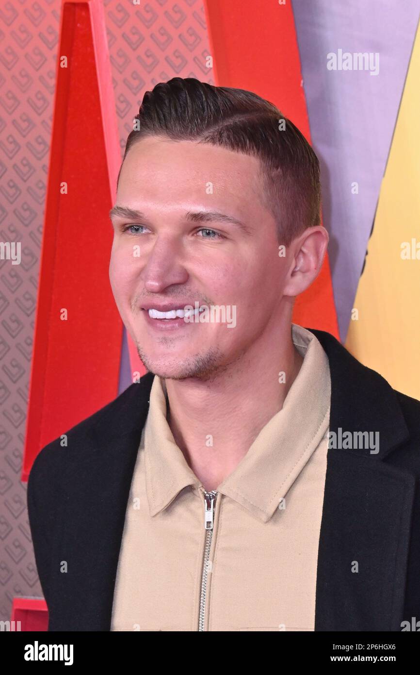 Chris batson london hi-res stock photography and images - Alamy