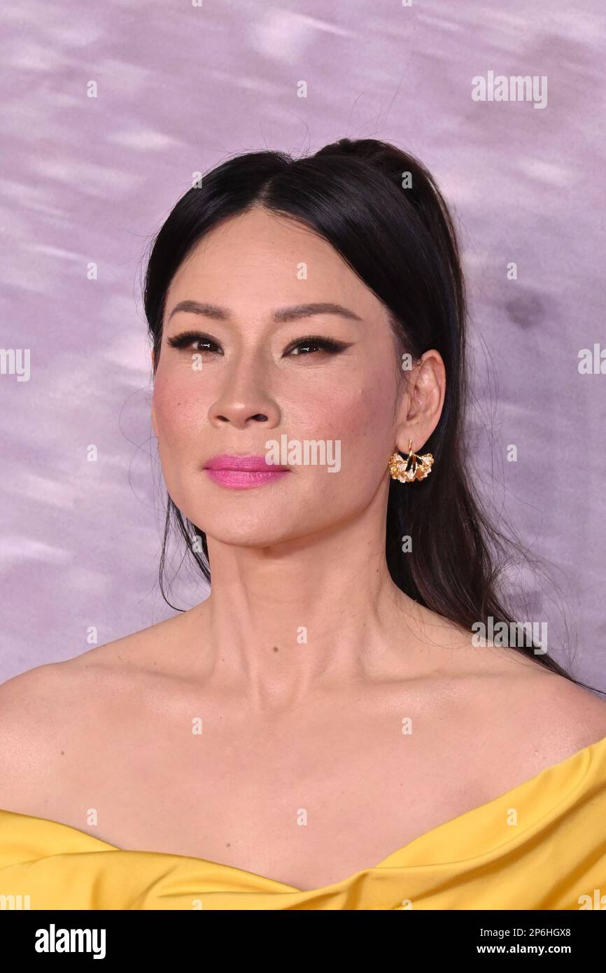 Lucy liu star hi-res stock photography and images - Alamy