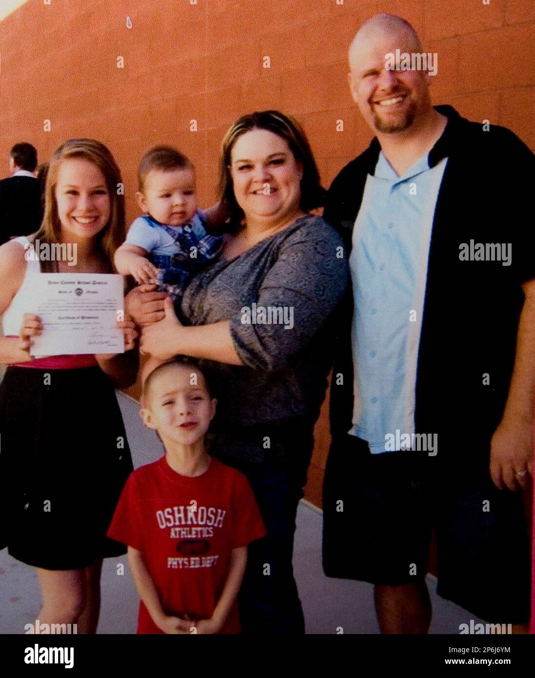 One of the last photos of Christina McDermott-Forde, center, holding ...