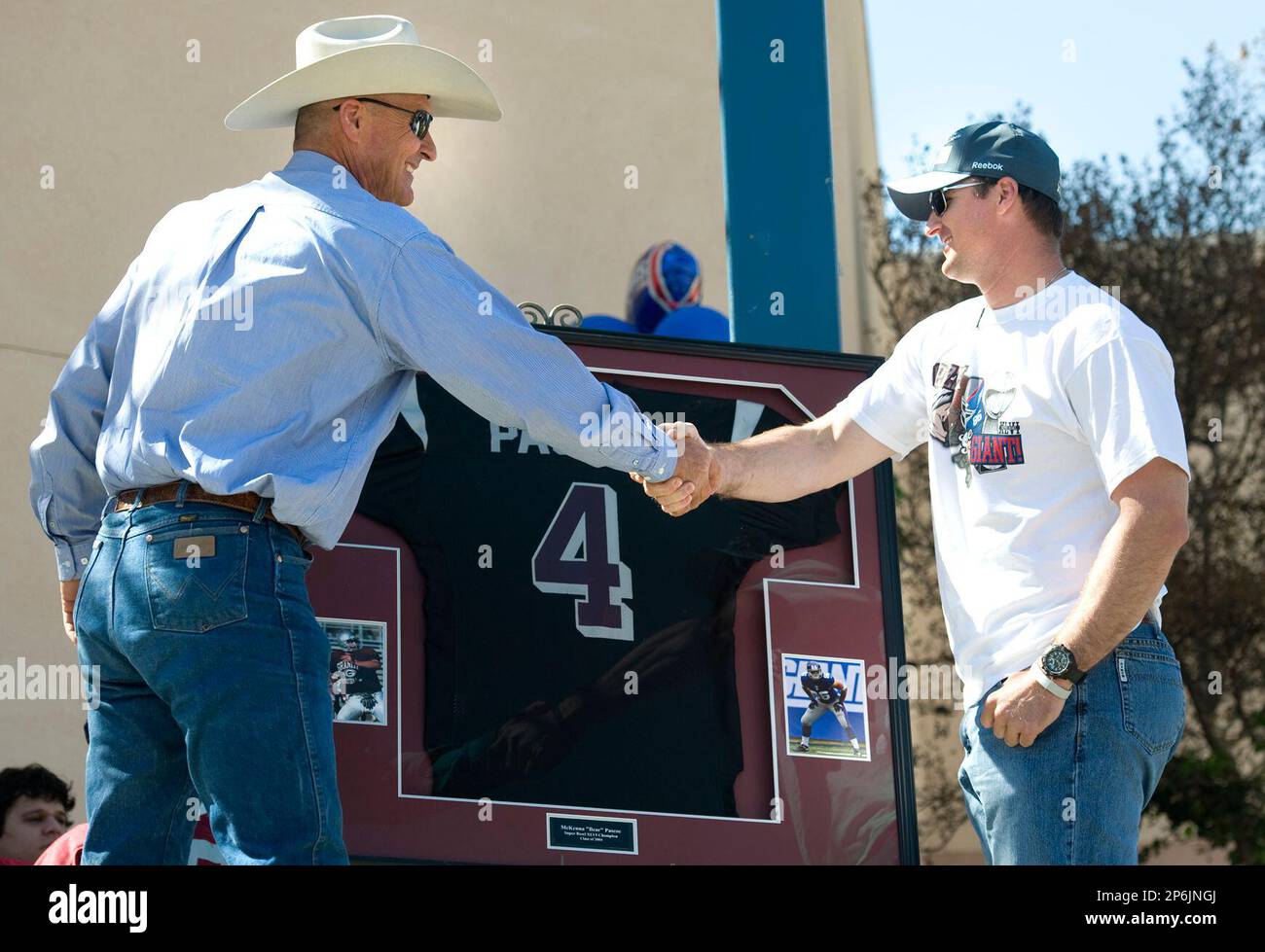 Sean Pascoe, shakes hand with his son Bear Pascoe during the Jersey ...