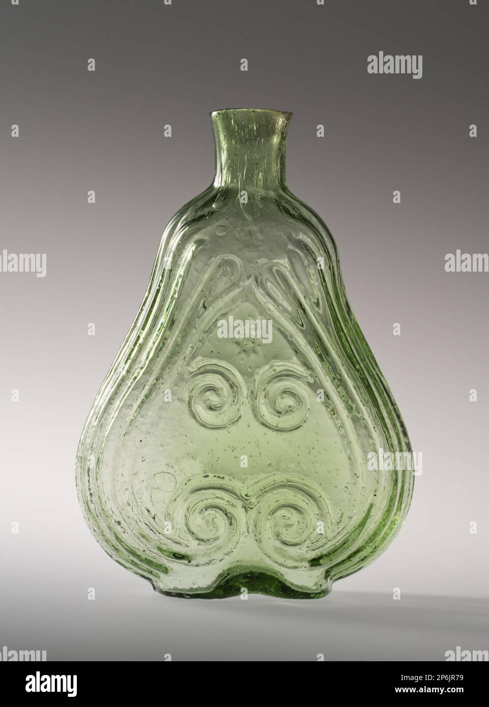 Scroll flask hi-res stock photography and images - Alamy