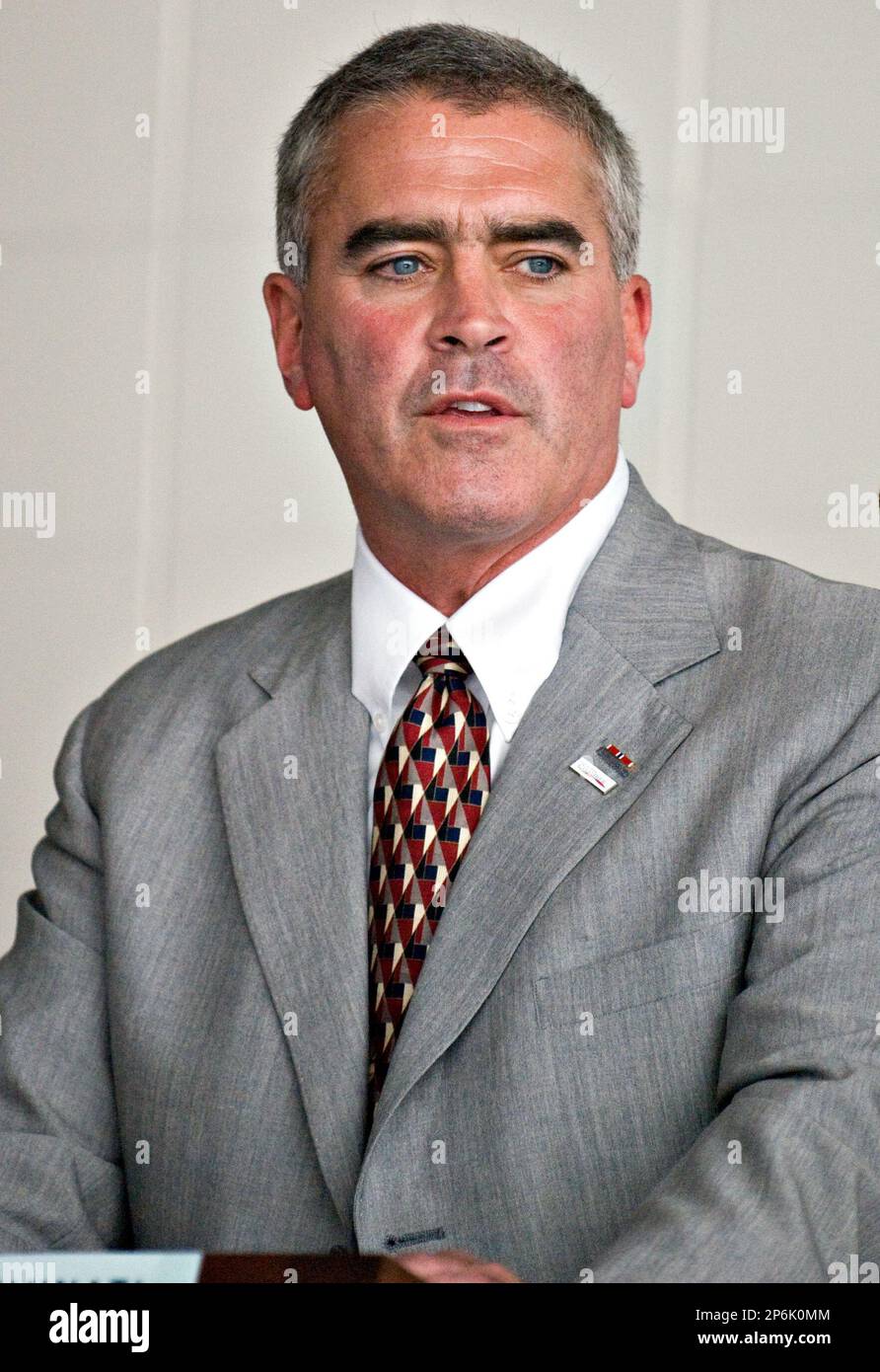 FILE - This Sept. 15, 2009 file photo shows Brad Wenstrup at a luncheon ...