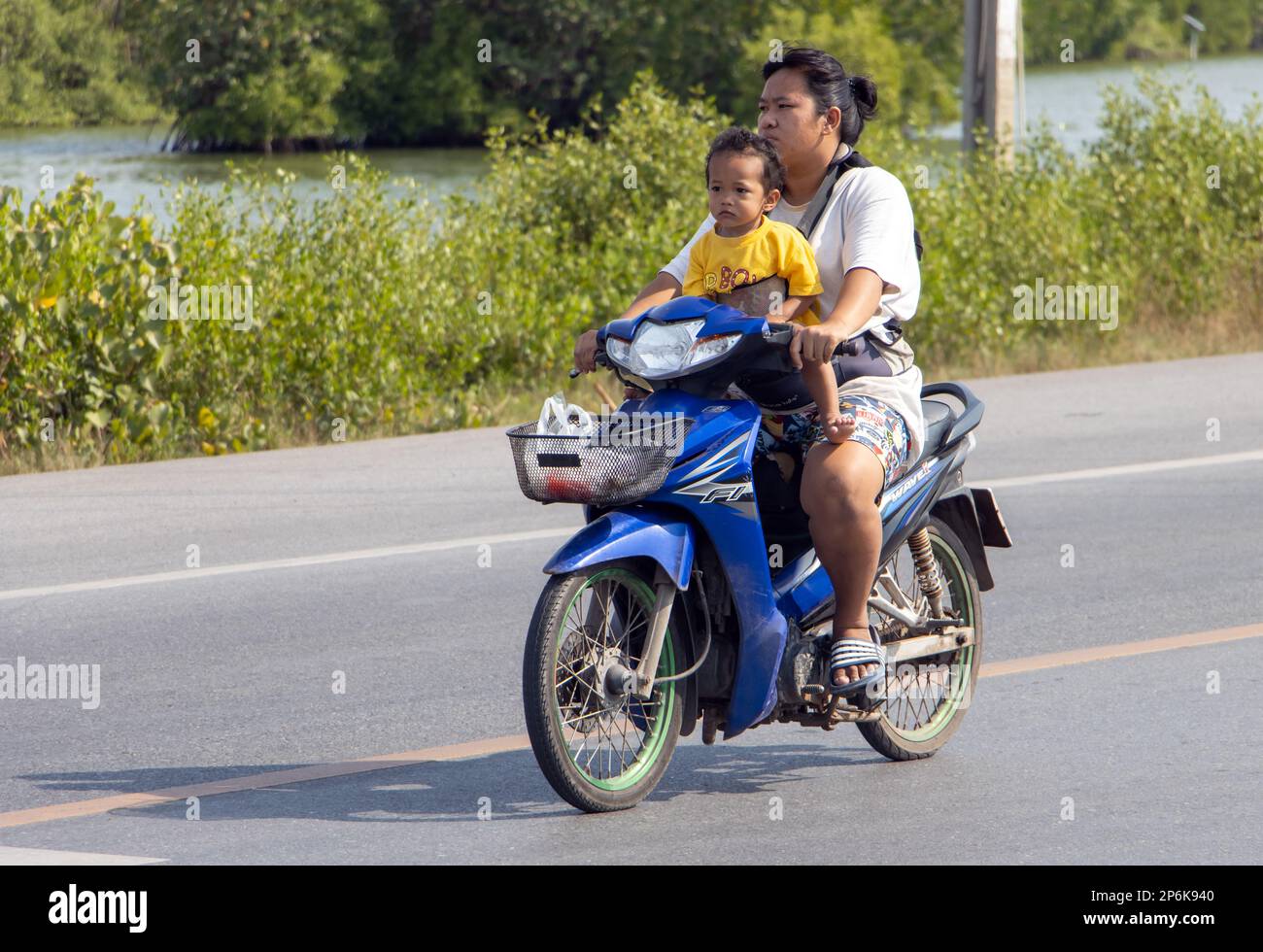 Thailand family motorcycle hi-res stock photography and images - Alamy