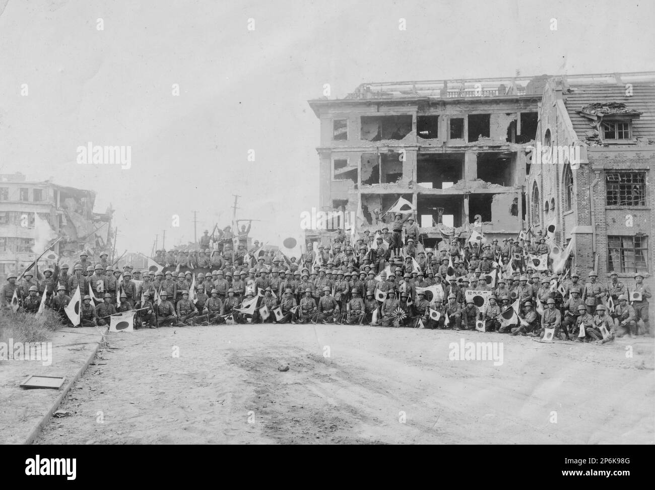 Japanese invasion shanghai Black and White Stock Photos & Images - Alamy