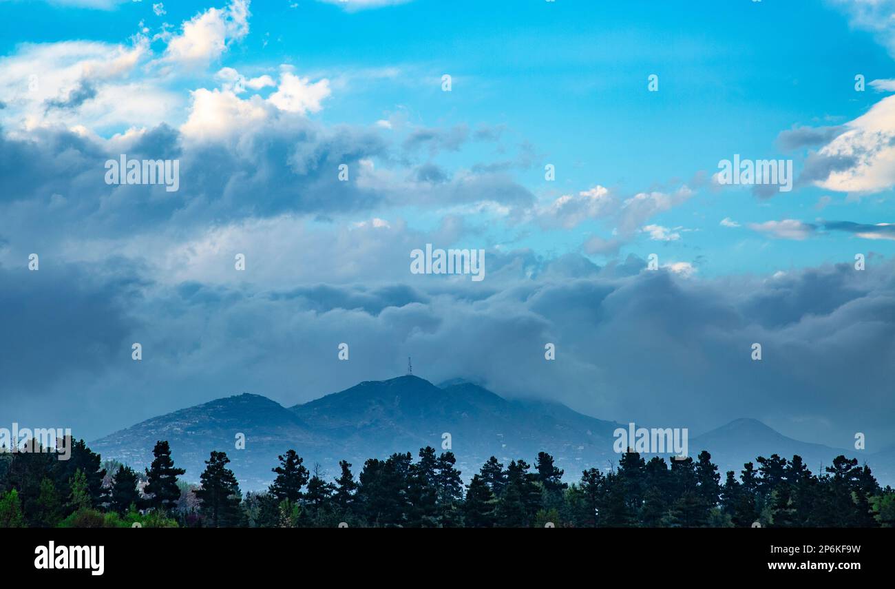 Cloudy mountains of kabul hi-res stock photography and images - Alamy